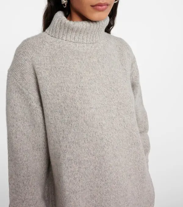 JOSEPH Luxe Cashmere Rollneck Sweater