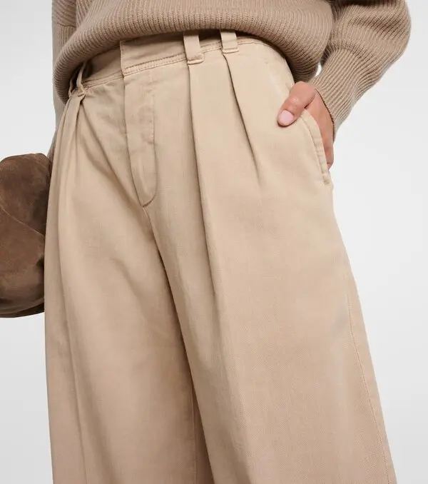 Brunello Cucinelli Pleated Jeans
