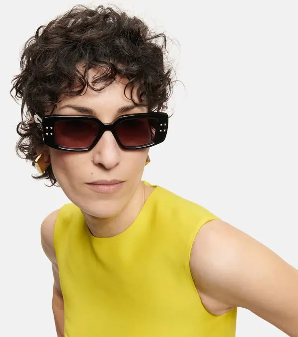 Valentino Garavani V-cinque Studded Rectangular Sunglasses - Black