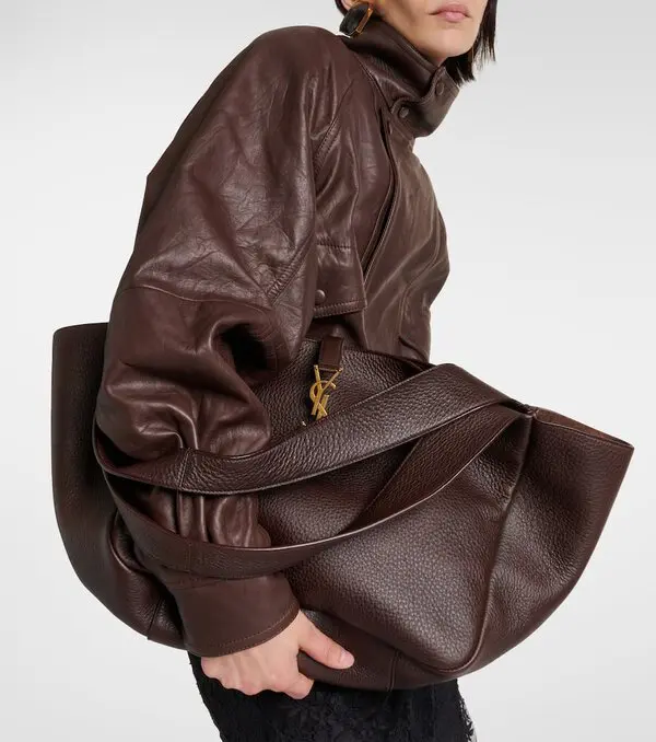 Saint Laurent Le 5 A 7 Bea Large Leather Shopper