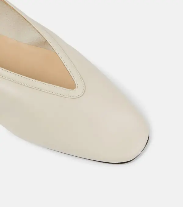 Le Monde Beryl Luna Leather Slippers - Neutrals