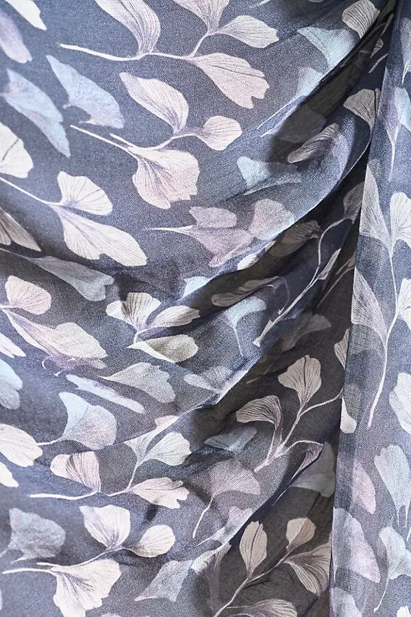 TERRAIN Gkgo Leaves Wool Scarf