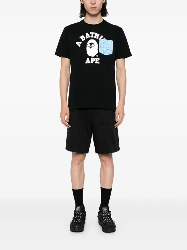 A BATHING APE Logo Print T-shirt - Black