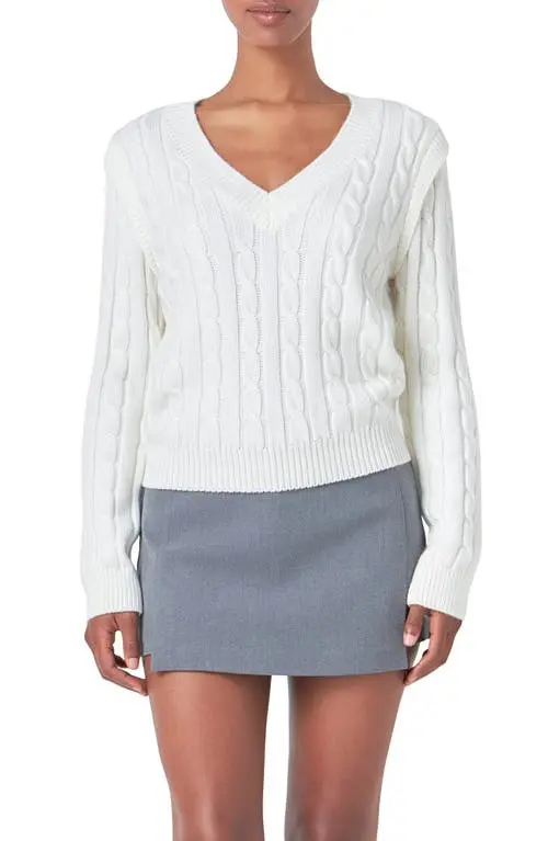 Endless Rose Cable Knit V-neck Sweater