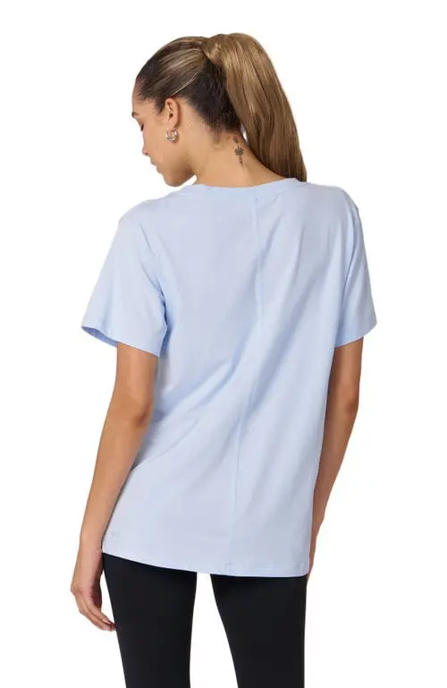 REBODY Essentials Oversized Top - Baby Blue