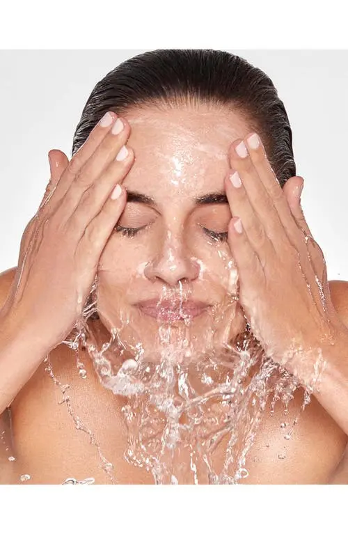 111SKIN Vitamin C Brightening Cleanser