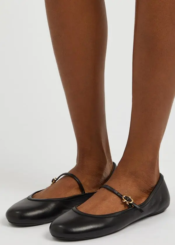 GIANVITO ROSSI Carla 05 Leather Ballet Flats - Black