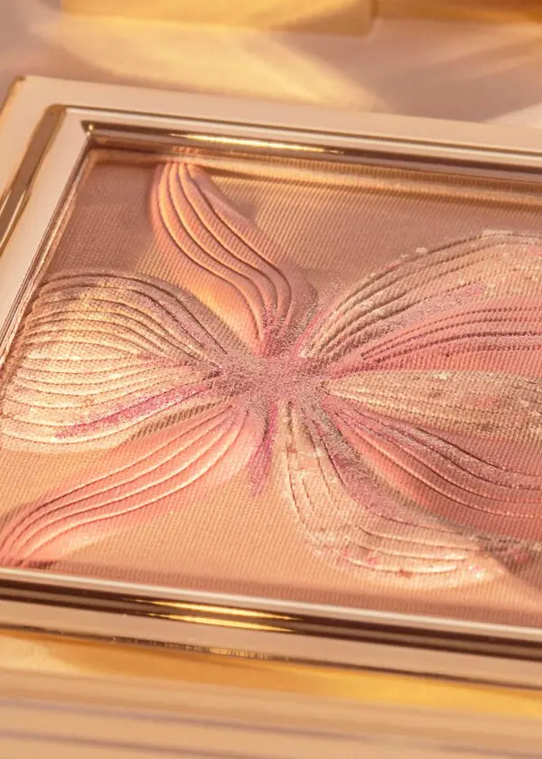 Sisley L'orchidée Highlighting Blush With White Lily