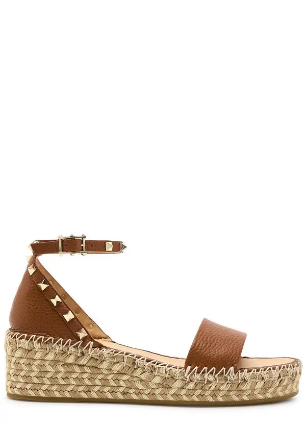 Valentino Garavani Rockstud Leather Wedge Espadrilles - Tan