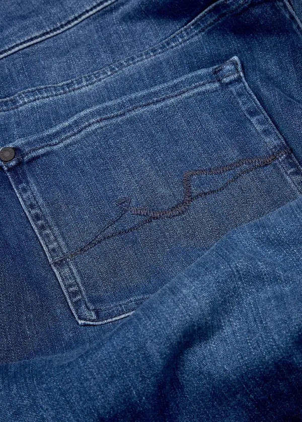 7 For All Mankind Slimmy Tapered Luxe Performance+ Jeans