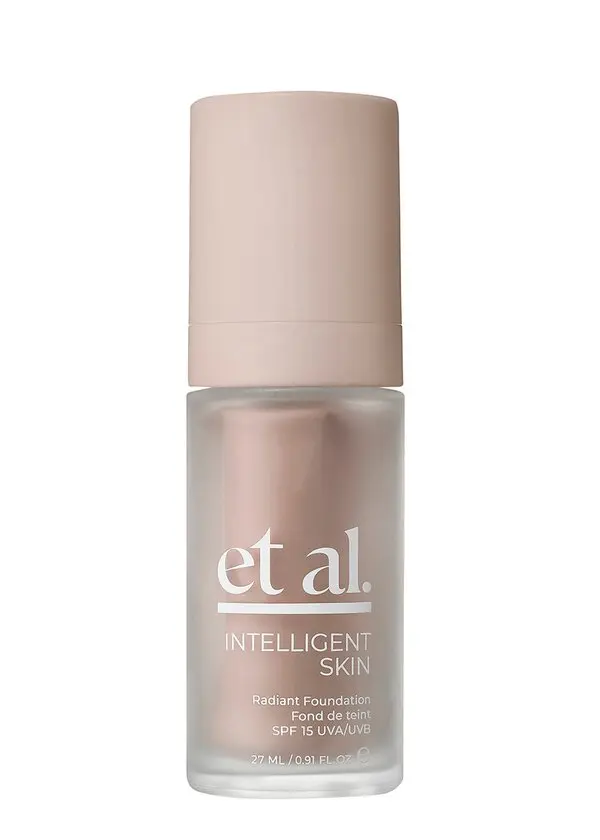 ET AL. Intelligent Skin Radiant Foundation Spf15 - 90c