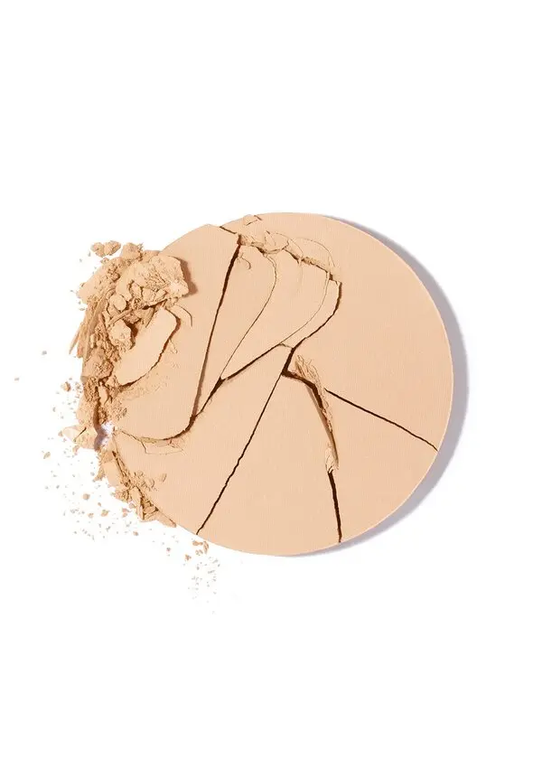 CHANTECAILLE Compact Makeup Foundation - Cashew