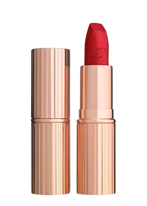 Charlotte Tilbury Hot Lips, Lipstick Collaboration - Carinas Love