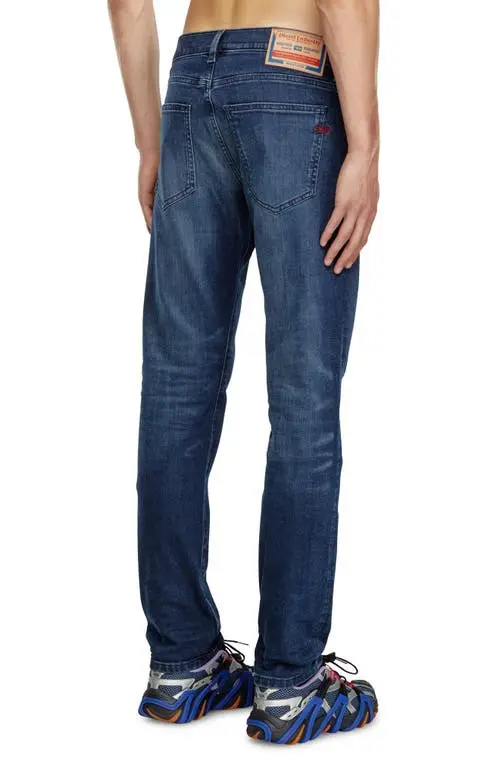 DIESEL® 2019 D-strukt Slim Fit Jeans - Denim