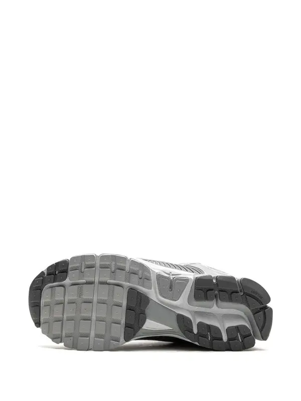 Nike Zoom Vomero Sneakers - Grey