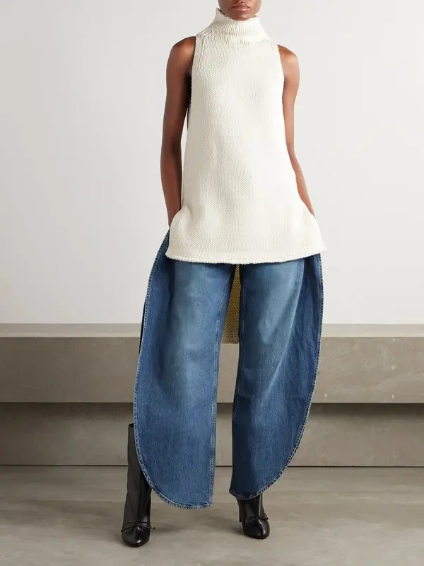 Alaïa Sleeveless Wool Turtleneck Sweater - White