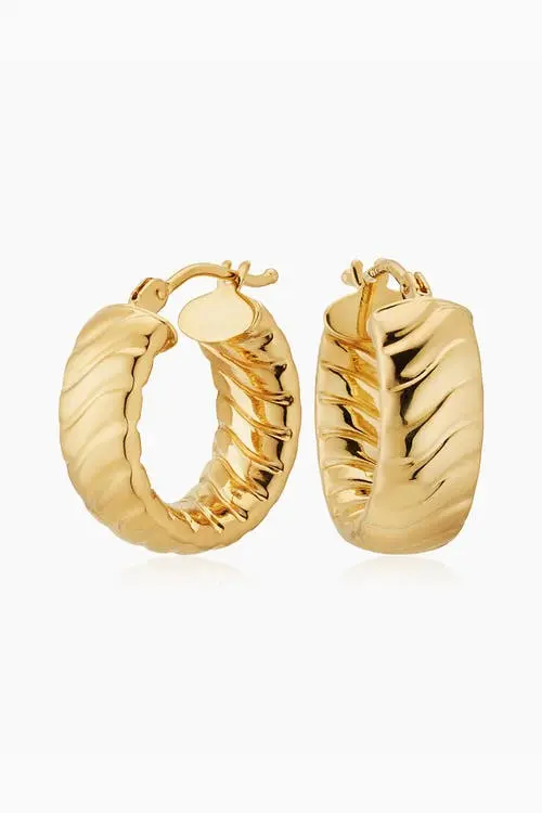 ORADINA 14k Cobra Hoops - Yellow Gold