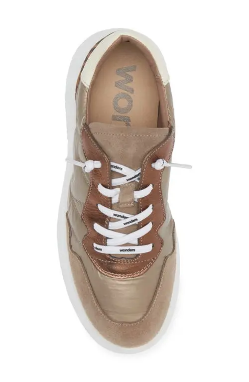 WONDERS Platform Sneakers