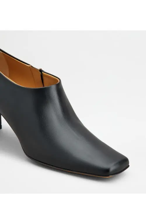 TOD'S Square Toe Bootie