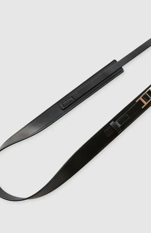 BELLE & BLOOM Just A Crush Leather Belt - Black