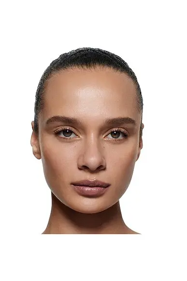 Victoria Beckham Posh Lip - Pose