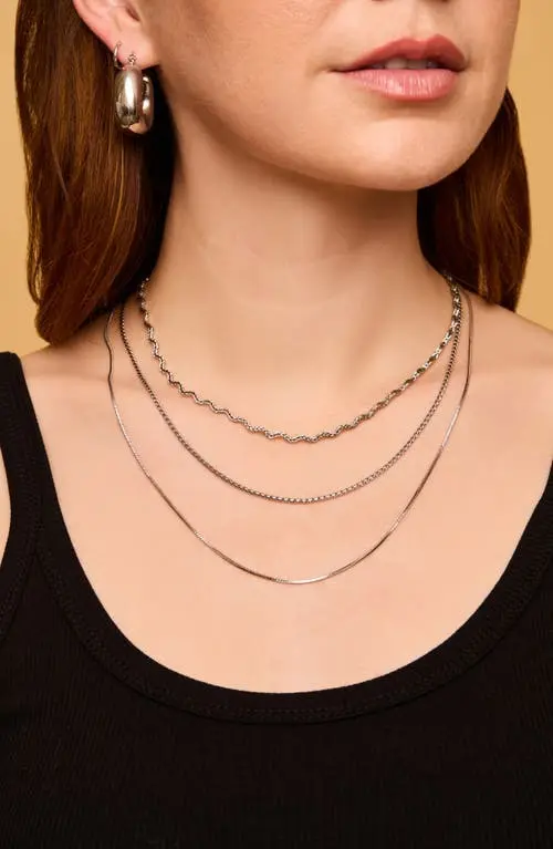 PETIT MOMENTS Melvoa Set Of 3 Necklaces