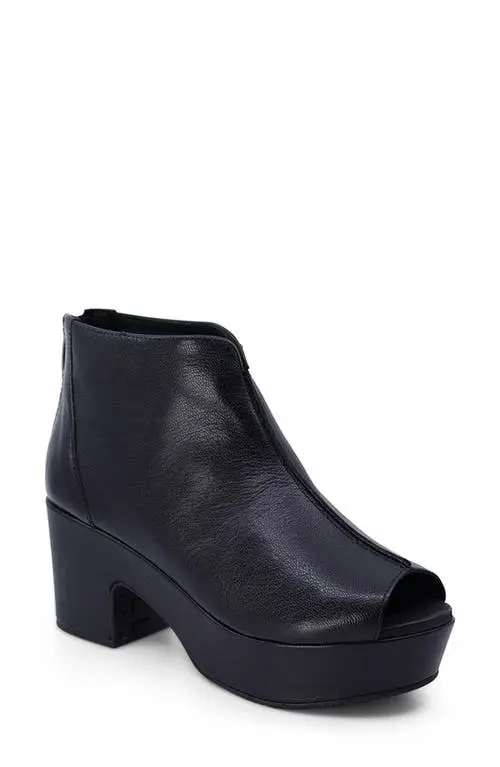 CHOCOLAT BLU Gion Peep Toe Platform Bootie - Black Leather