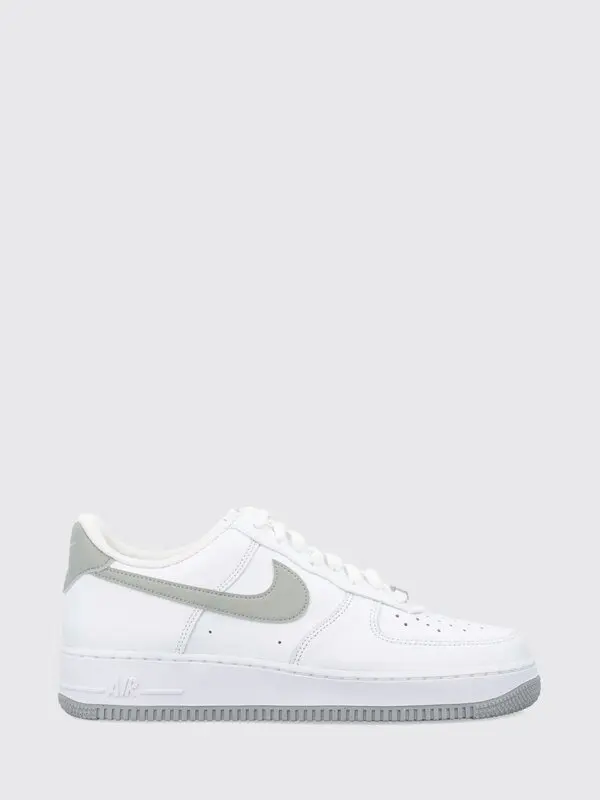 Nike Low Top Sneakers - White 1