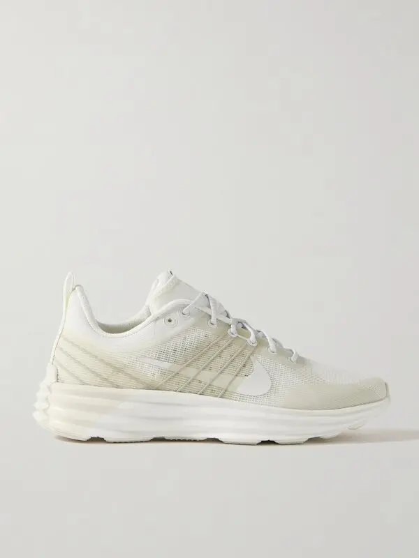Nike Lunar Roam Sneakers