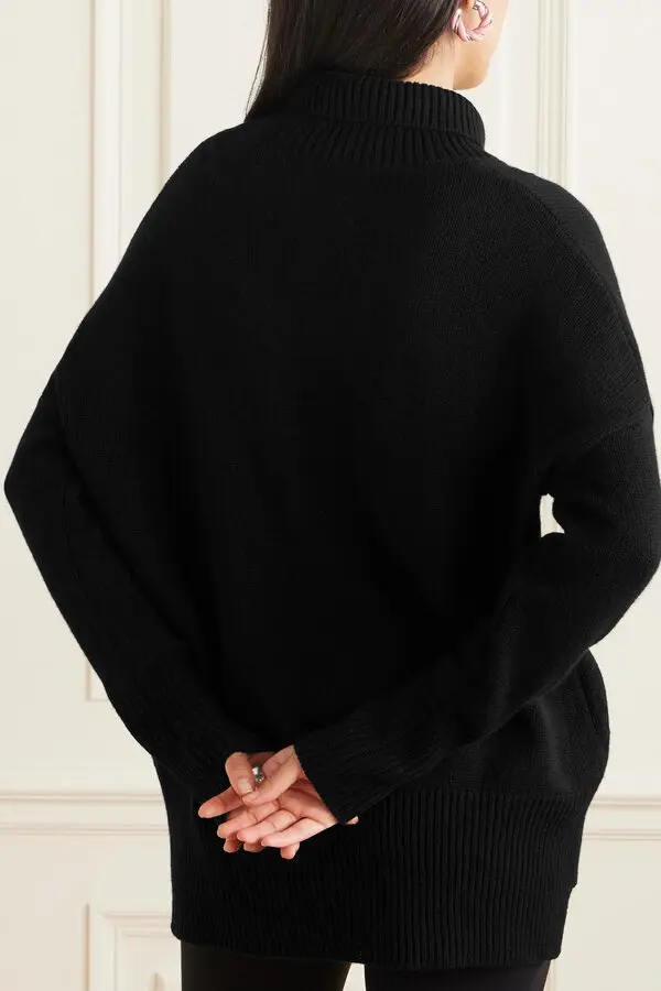 LISA YANG Heidi Cashmere Turtleneck Sweater