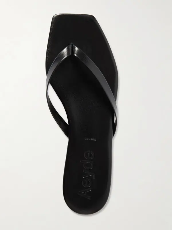 AeydĒ Renee Leather Flip Flops - Black