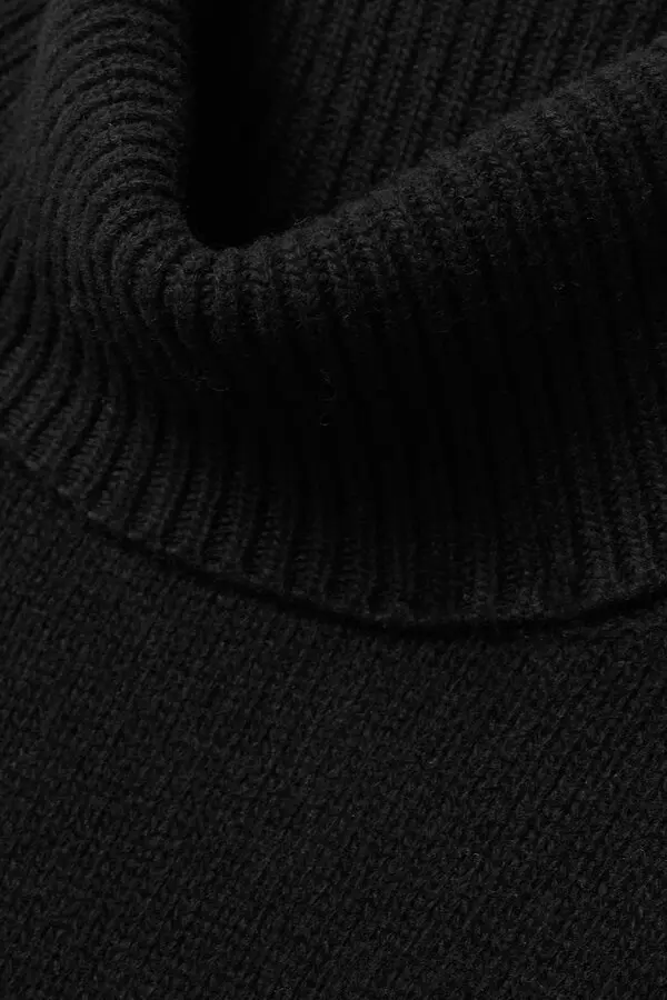 NILI LOTAN Cropped Wool Turtleneck Sweater