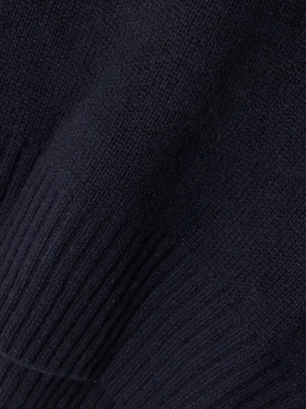 ALLUDE Cashmere V-neck Sweater