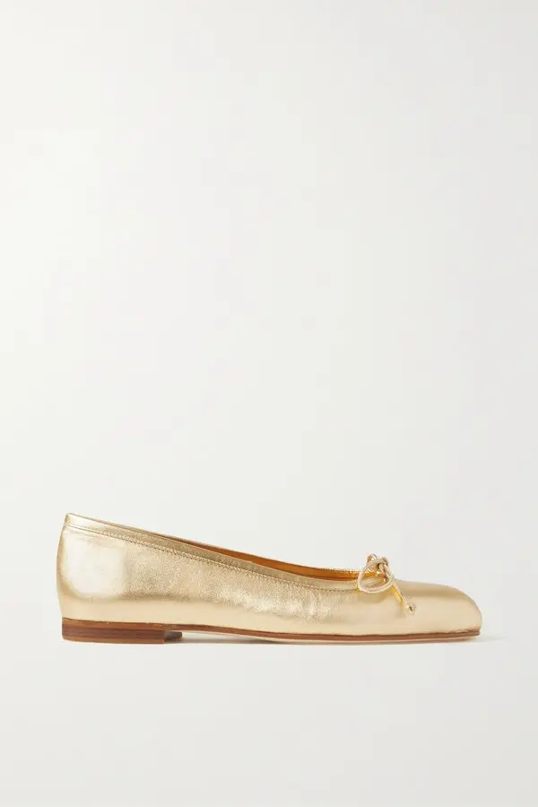 Manolo Blahnik Veralli Metallic Leather Ballet Flats - Gold
