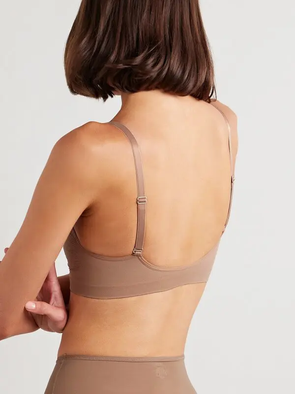SKIMS Seamless Sculpt Bralette