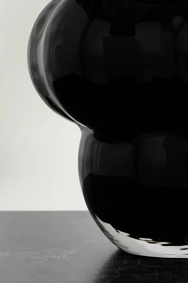 LOUISE ROE Balloon 04 Glass Vase