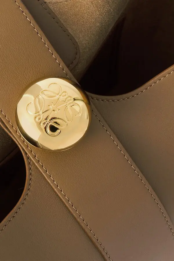 Loewe Pebble Leather Bucket Bag - Brown
