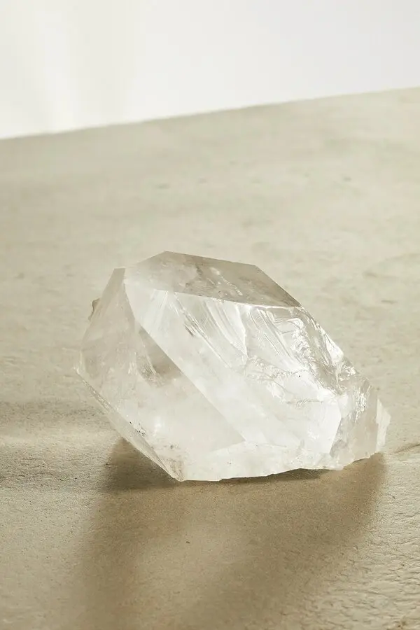 Jia Jia Net Sustain Crystal Quartz Point - Neutrals