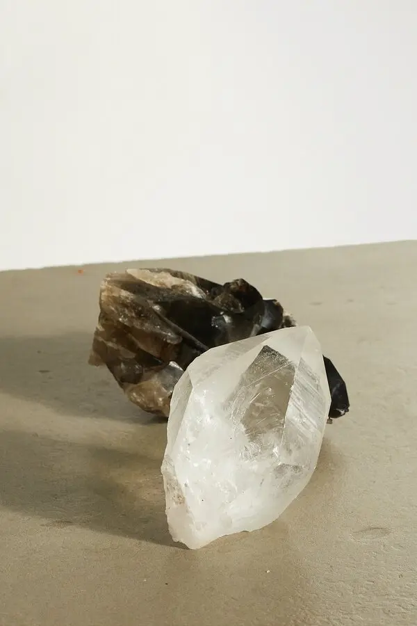 Jia Jia Net Sustain Crystal Quartz Point