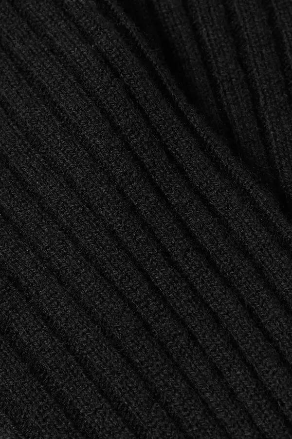 THE ROW Calf Ribbed Cashmere Socks