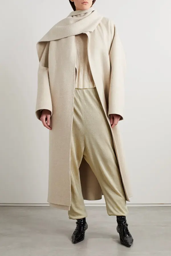 THE ROW Dalbero Linen And Silk-blend Tapered Pants - Cream