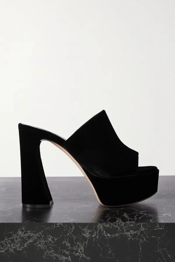 GIANVITO ROSSI Holly 120 Velvet Platform Mules