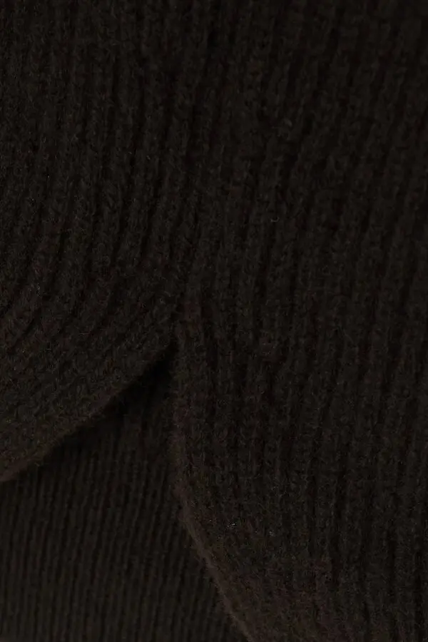 THE ROW Dassimo Wool Turtleneck Sweater