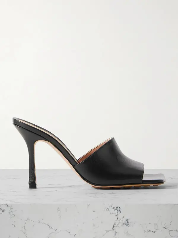 Bottega Veneta Leather Mules - Black