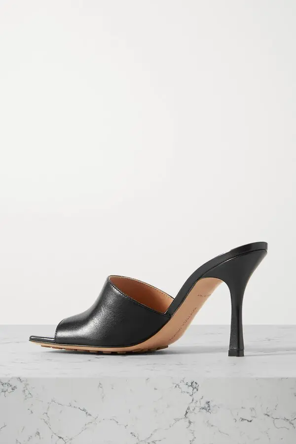 Bottega Veneta Leather Mules - Black