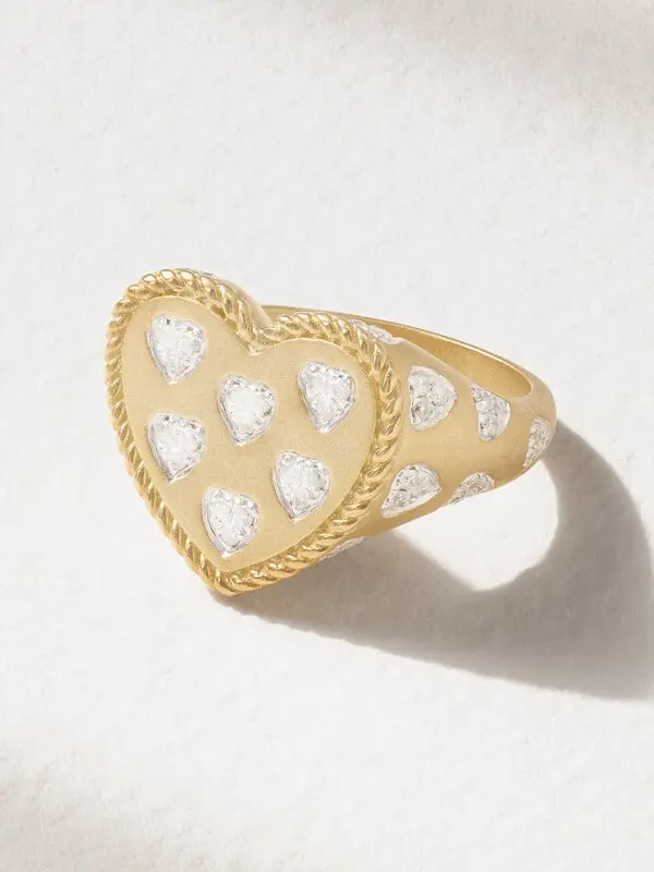 Yvonne Léon 9-karat Diamond Signet Ring - Gold
