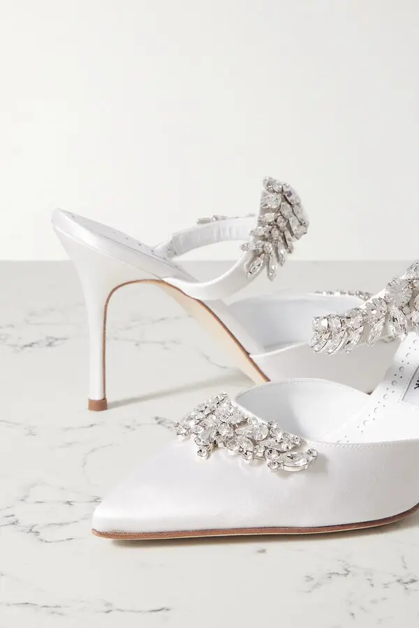 Manolo Blahnik Lurum 90 Crystal-embellished Mules - White