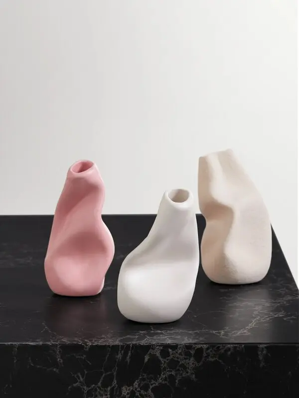 Completedworks Ekaterina Bazhenova Yamasaki Seam, Solitude And Wake Set Of Three Ceramic Vases - Pink