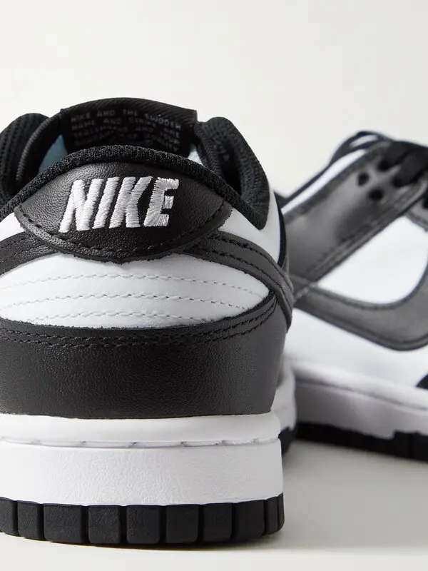Nike Dunk Low Leather Sneakers - Black