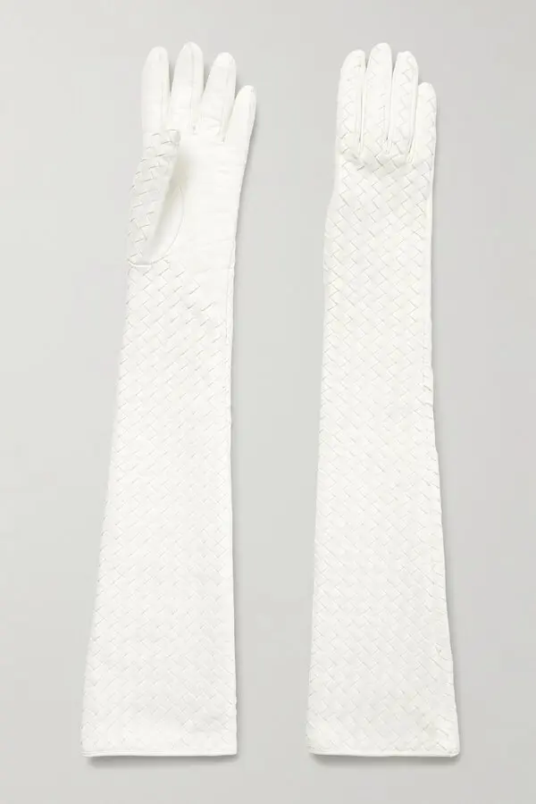 Bottega Veneta Intrecciato Leather Gloves - White